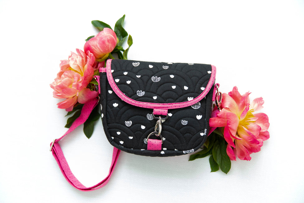 Paper Patterns – Knot and Thread Design