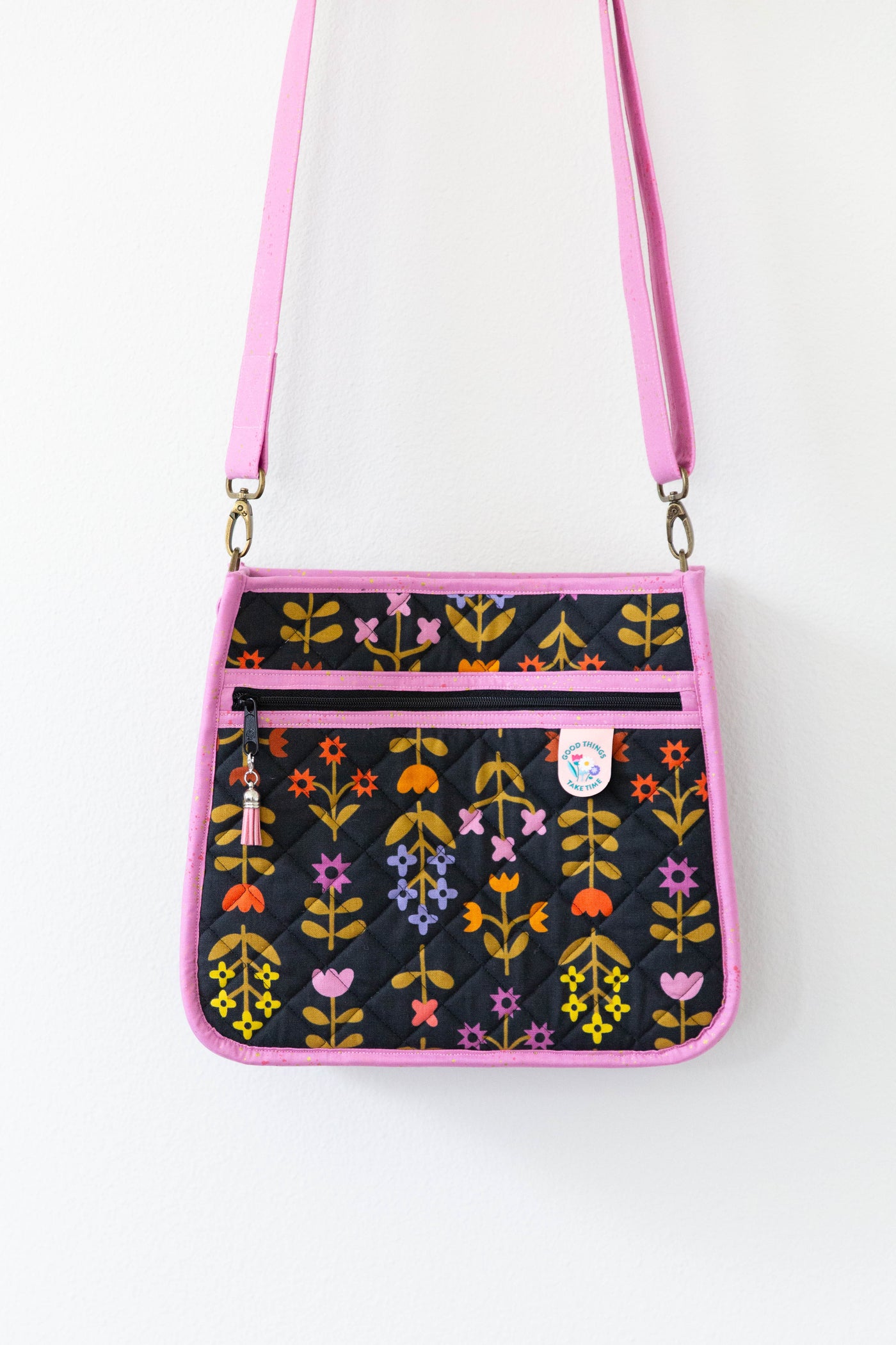 Janet Mae Purse (PDF Pattern) – Knot and Thread Design