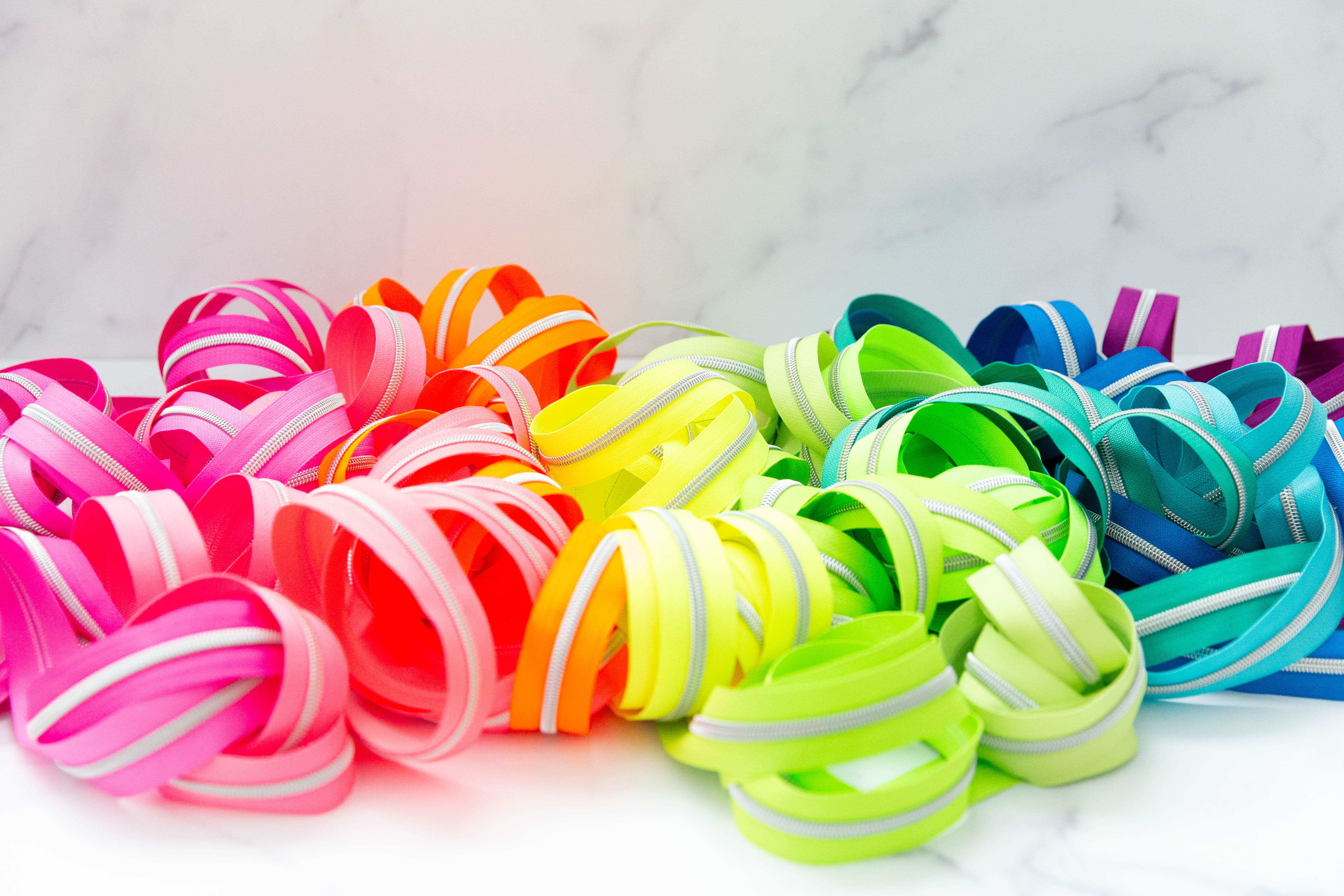 Bright Solid Colored Zipper Tape – Knot and Thread Design