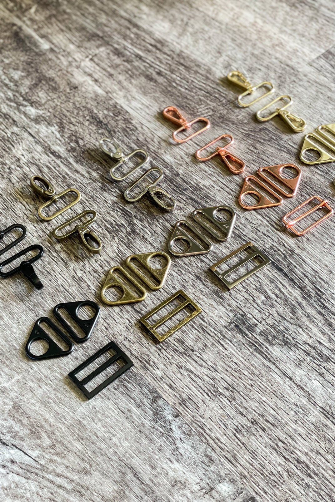 Finishing Kits – Knot and Thread Design