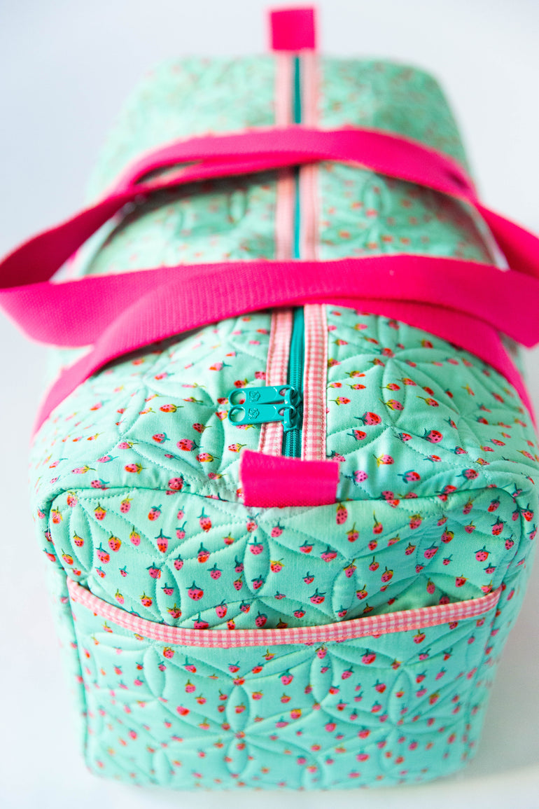 Patchwork Duffle Mini 2nd Edition (PDF Pattern) – Knot and Thread Design